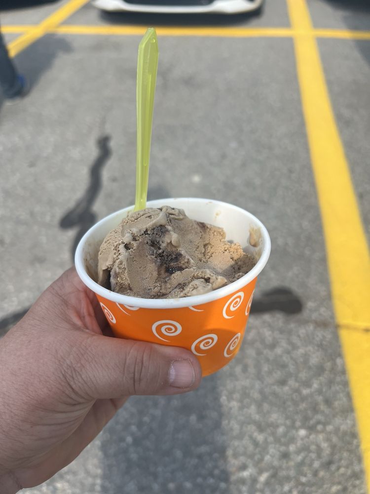 SEVEN BIRDS ICE CREAM - Updated September 2025 - 15 Reviews - 27 Coogan ...