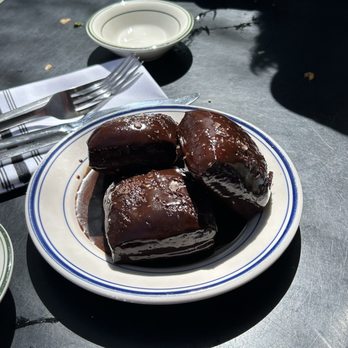 LA COPINE - Updated May 2025 - 764 Photos & 630 Reviews - 848 Old Woman ...