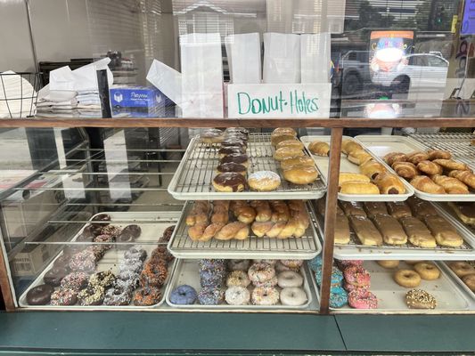 DK DONUTS - Updated August 2025 - 36 Photos & 83 Reviews - 1300 W State ...
