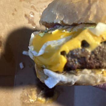 MELT GOURMET CHEESEBURGERS - Updated January 2025 - 1514 Photos & 1938 ...
