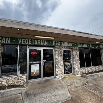 MR. NATURAL - Updated July 2024 - 336 Photos & 490 Reviews - 1901 E ...