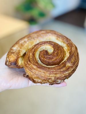 HOUSE ROOTS COFFEE - Updated October 2025 - 164 Photos & 98 Reviews ...