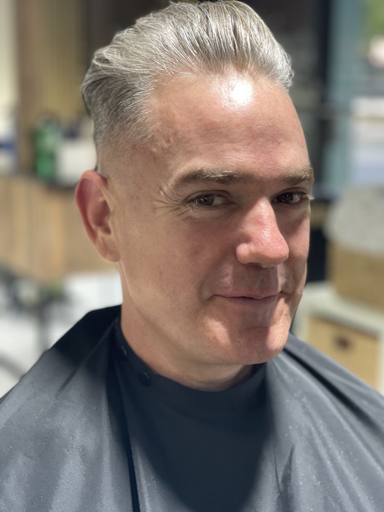 CUT AND SHAVE - Updated April 2025 - 19 Photos - 525 East Braddock Rd ...