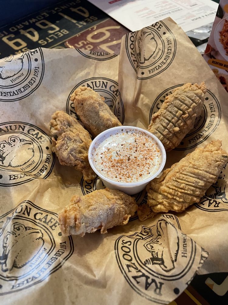 RAZZOO’S CAJUN CAFE - 251 Photos & 206 Reviews - 1990 S Stemmons Fwy ...