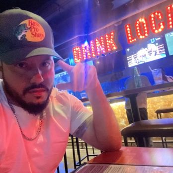 PUB52 GASTROPUB & KITCHEN - Updated October 2025 - 652 Photos & 247 ...