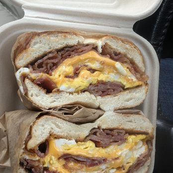 CURBSIDE ON THE RUN - Updated August 2025 - 303 Photos & 229 Reviews ...