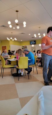 THE DAILY DINER - Updated October 2024 - 92 Photos & 47 Reviews - 240 W ...