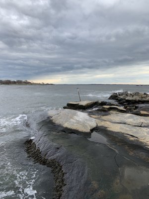 EASTERN POINT BEACH - Updated October 2025 - 10 Photos - Beach Pond Rd ...