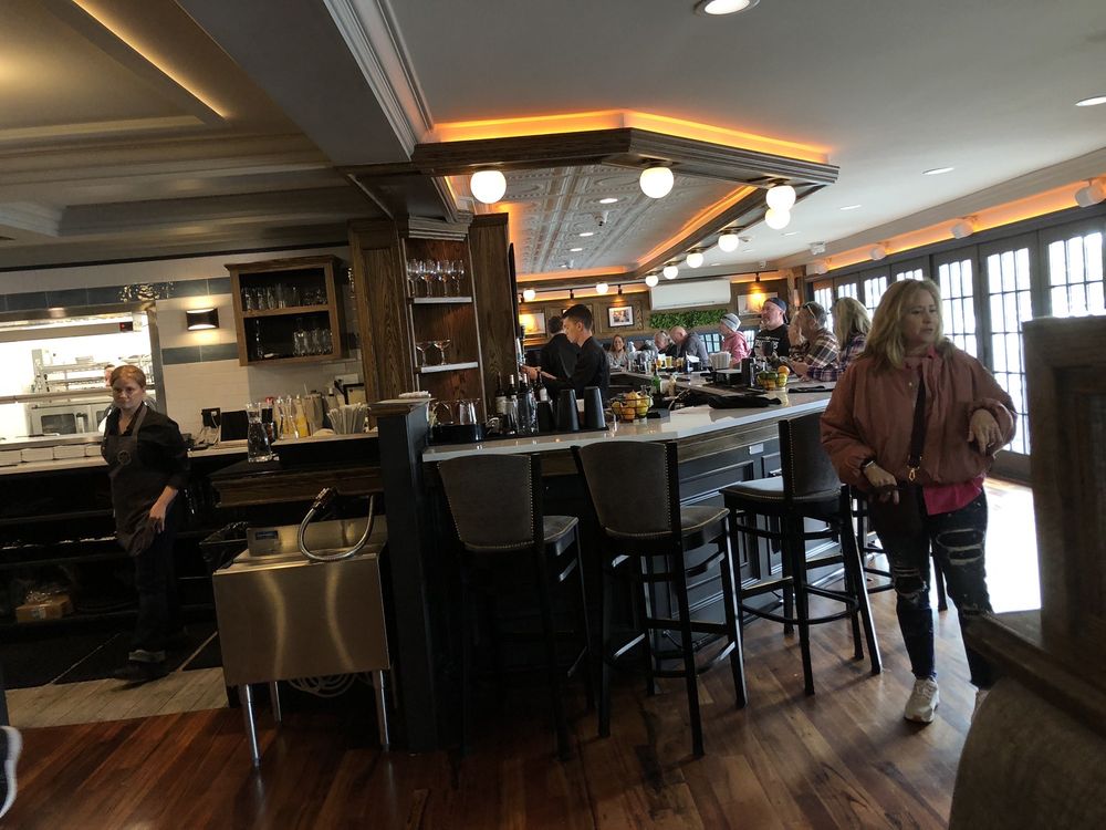 REYNOLDS AND VINE - Updated June 2024 - 70 Lido Blvd, Point Lookout ...