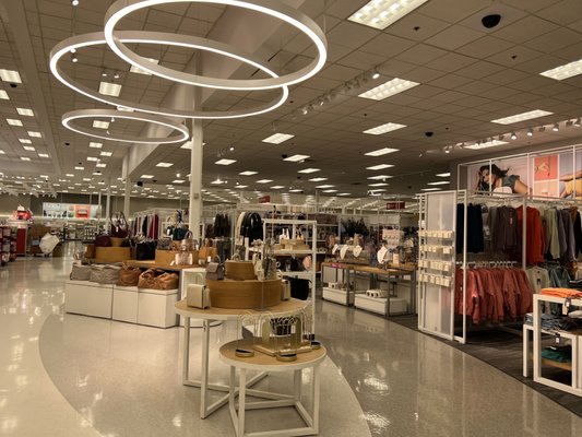 TARGET - Updated December 2025 - 141 Photos & 192 Reviews - 16964 ...