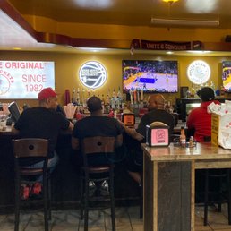 THE ORIGINAL J.R. CRICKETS IN MIDTOWN ATLANTA - Updated July 2025 - 425 ...