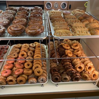 FRESH DONUT & DELI - Updated December 2024 - 248 Photos & 397 Reviews ...