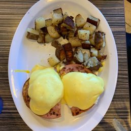 GILLESPIE FIELD CAFE - Updated December 2025 - 291 Photos & 328 Reviews ...