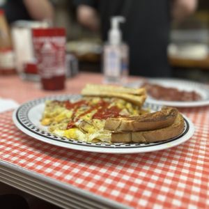 CHELO’S KITCHEN - Updated July 2025 - 57 Photos & 39 Reviews - 4446 ...