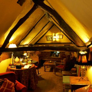 THE OLD BRIDGE INN - 11 Photos - Priest Lane, Ripponden, West Yorkshire ...