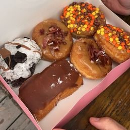 THOMAS DONUT & SNACK SHOP - Updated July 2025 - 648 Photos & 962 ...