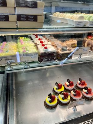 VAN’S BAKERY - Updated November 2025 - 426 Photos & 206 Reviews - 8926 ...