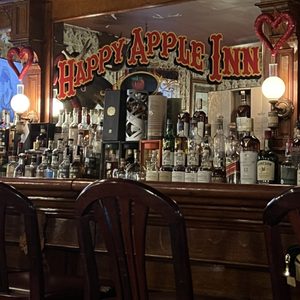 HAPPY APPLE INN - 57 Photos & 79 Reviews - 29 Imlaystown Rd, Cream ...