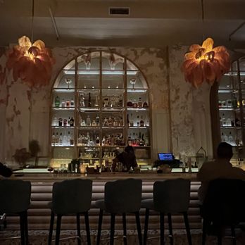 REYNA NEW YORK - Updated July 2024 - 373 Photos & 133 Reviews - 11 E ...