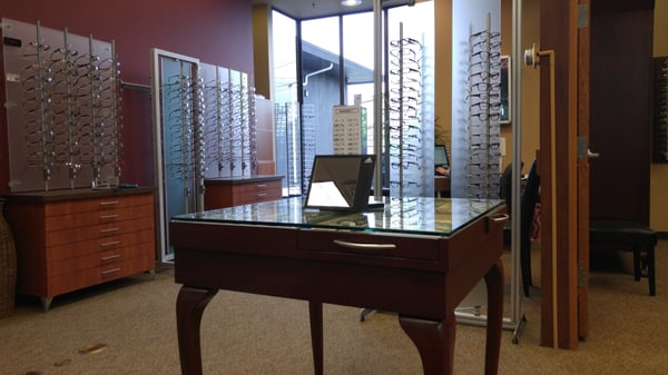 VISION PLUS - Updated January 2026 - 46 Reviews - 2520 James St ...