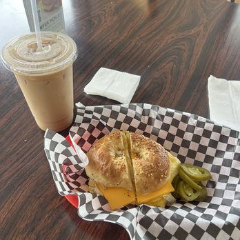 PUMPER PICKLE - Updated December 2025 - 131 Photos & 200 Reviews - 231 ...