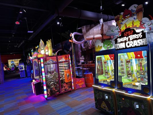 THRILL FACTORY ENTERTAINMENT - Updated June 2025 - 32 Photos - 131 E ...