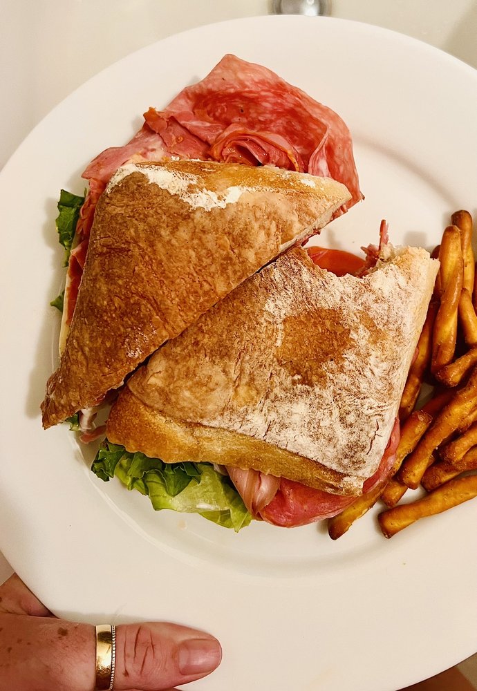 SPINELLI’S MARKET - Updated December 2024 - 174 Photos & 307 Reviews ...