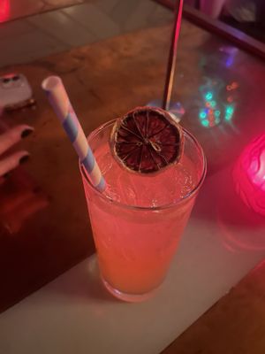 LO MAIN - Updated December 2025 - 41 Photos & 44 Reviews - 2315 E Main ...