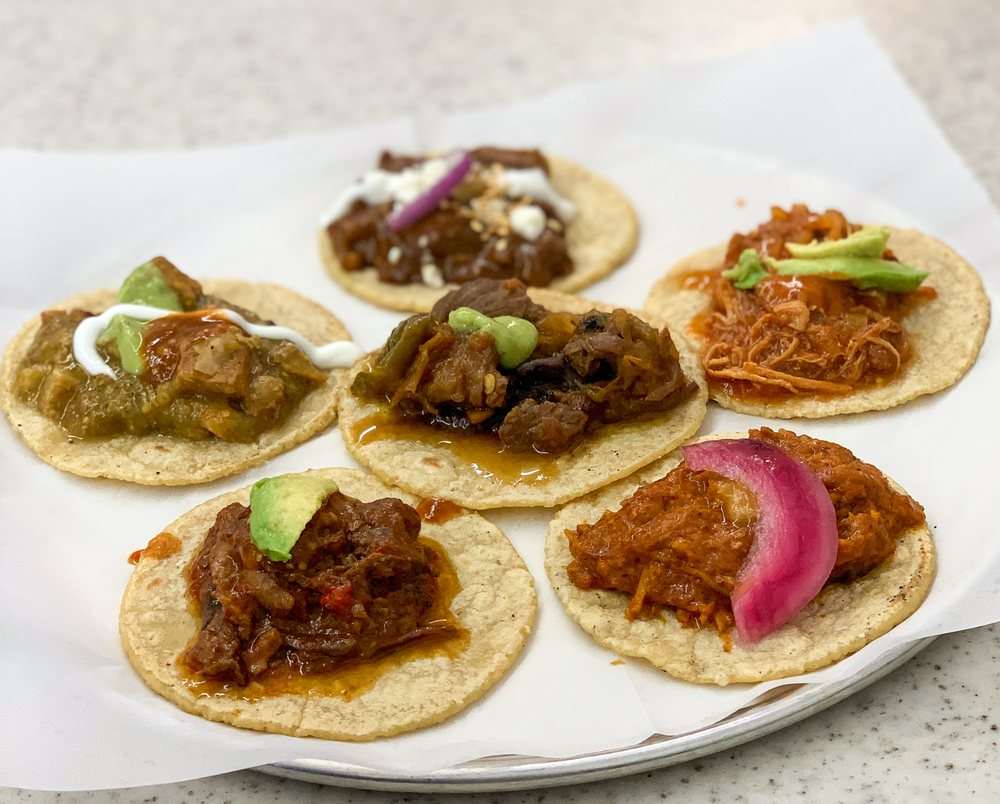 GUISADOS - 2793 Photos & 2648 Reviews - 2100 East Cesar E Chavez Ave ...
