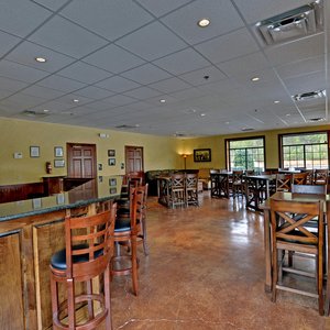 HITCHING POST BEER & WINE PACKAGE STORE - 21 Photos & 28 Reviews - 740 ...