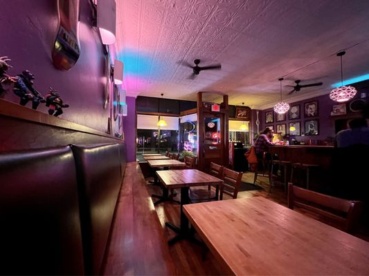 HOT LUNCH - Updated December 2025 - 102 Photos & 62 Reviews - 708 1/4 E ...