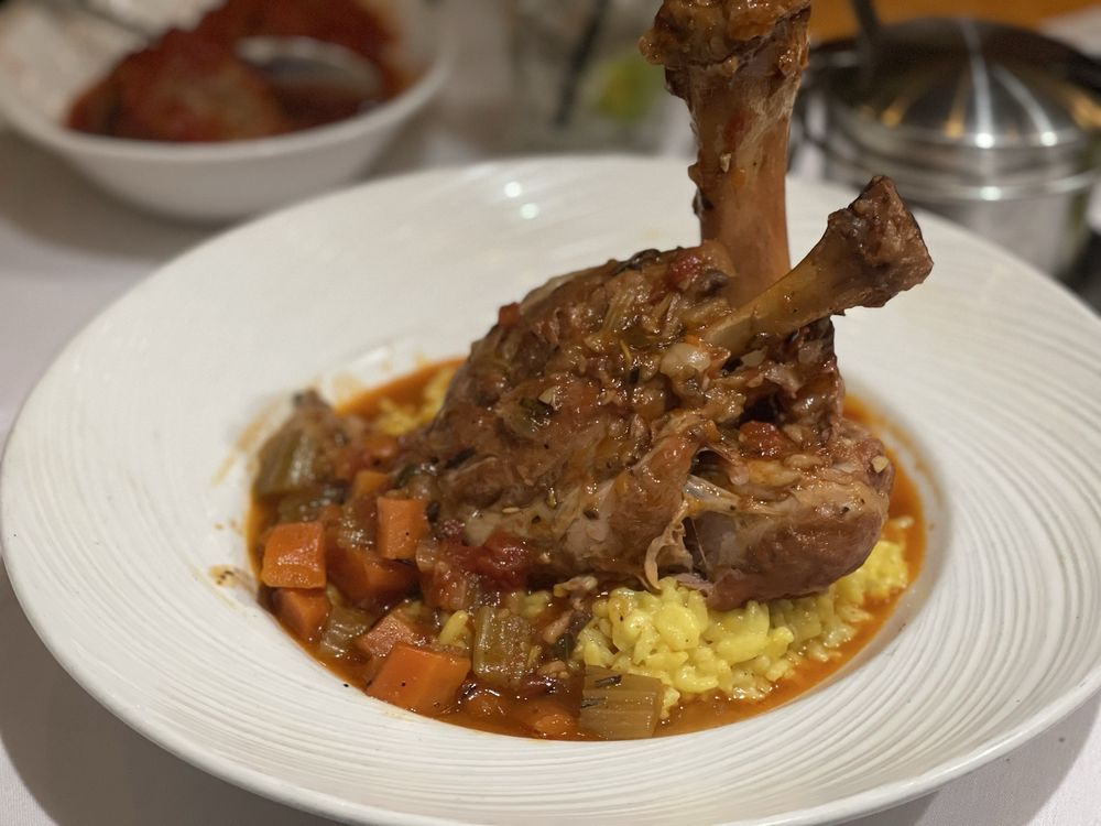 ROBERTO’S - Updated February 2025 - 107 Photos & 307 Reviews - 483 S ...