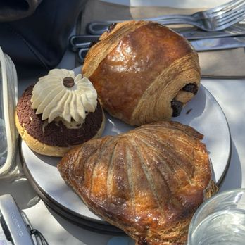 ELLER BAKERY - Updated May 2025 - 608 Photos & 352 Reviews - 1651 ...