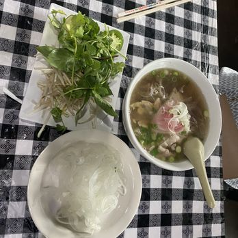 PHO QUE HUONG - Updated June 2024 - 217 Photos & 217 Reviews - 10073 ...