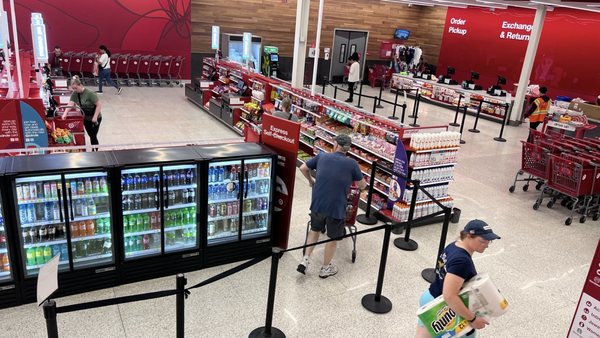 TARGET - Updated July 2025 - 32 Photos & 19 Reviews - 1400 Union Tpke ...