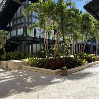 SHOPS AT MERRICK PARK - Updated September 2025 - 180 Photos & 55 ...