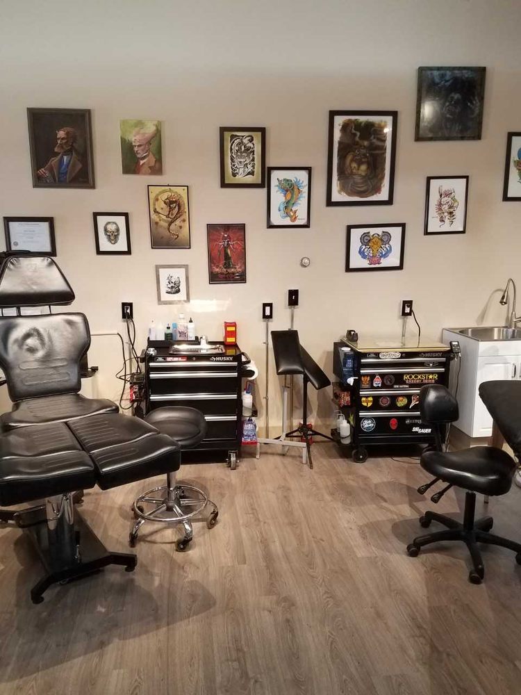 VITAL INK TATTOO - Updated December 2024 - 528 Calef Hwy, Barrington ...