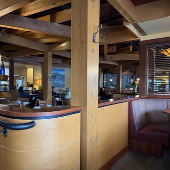 WILDFIN AMERICAN GRILL - Updated January 2026 - 435 Photos & 559 ...