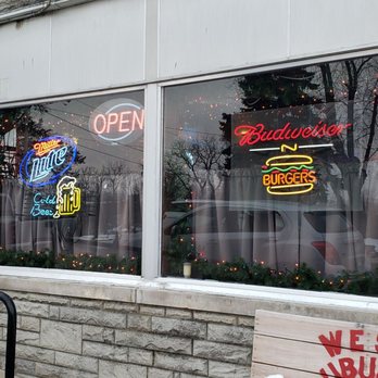 WEST DUBUQUE TAP - Updated November 2025 - 37 Photos & 26 Reviews ...