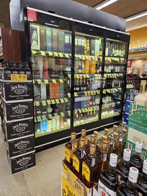 VONS - Updated May 2025 - 213 Photos & 235 Reviews - 301 N Pass Ave ...