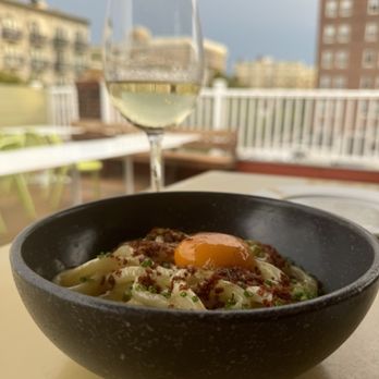 PERRY’S RESTAURANT - Updated December 2024 - 852 Photos & 910 Reviews ...