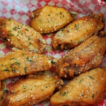 WING SNOB - Updated April 2025 - 50 Photos & 32 Reviews - 1713A W Golf ...