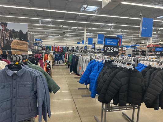 WALMART SUPERCENTER - 48 Photos & 34 Reviews - 500 W New Circle Rd ...