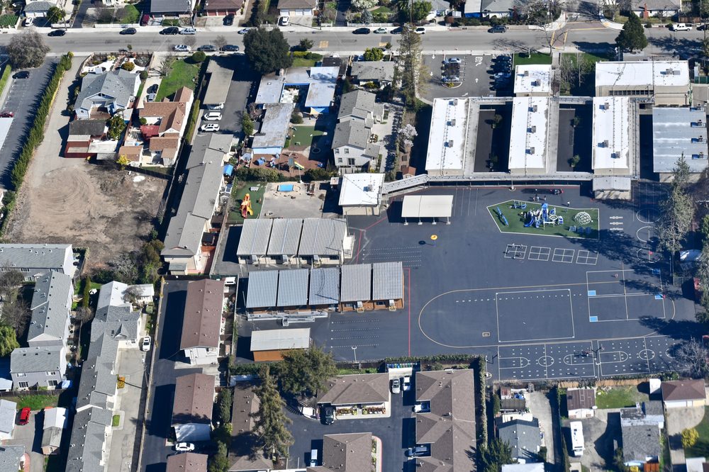 CASTRO VALLEY ELEMENTARY SCHOOL - 20185 San Miguel Ave, Castro Valley ...