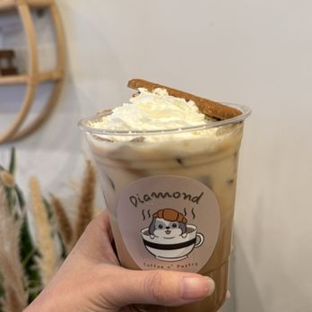 DIAMOND COFFEE N PASTRY - Updated July 2024 - 720 Photos & 211 Reviews ...