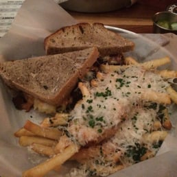 BIG GROVE BREWPUB - SOLON - Updated July 2025 - 291 Photos & 256 ...