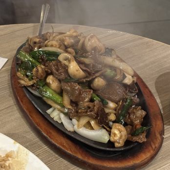 CONGEE QUEEN - Updated December 2025 - 427 Photos & 156 Reviews - 6464 ...