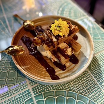 MODÍ - Updated May 2025 - 189 Photos & 87 Reviews - 88 Natoma St, San ...