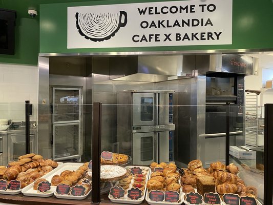 OAKLANDIA CAFE X BAKERY - 51 Photos & 47 Reviews - 555 12th St, Oakland ...