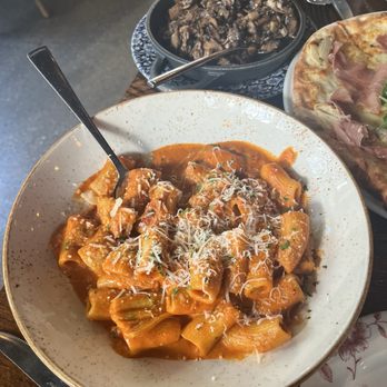 NONNINA - Updated September 2025 - 1430 Photos & 871 Reviews - 340 N ...